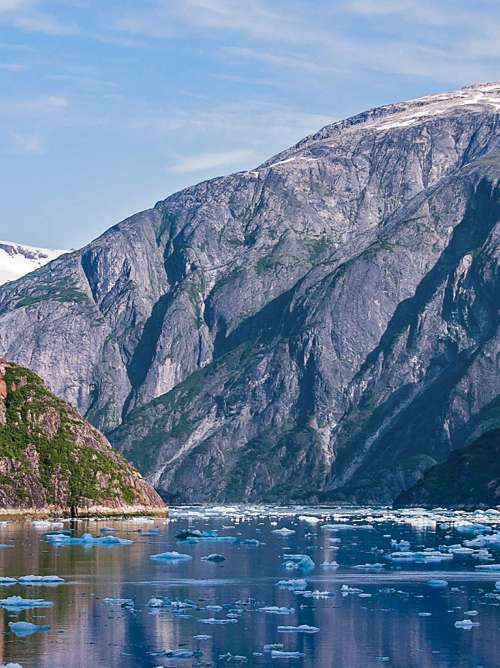 Cruises to Tracy Arm Inlet | Holland America Line Cruises