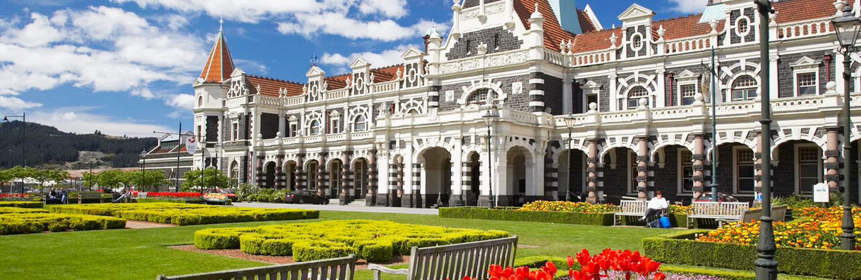 Panoramic Dunedin, Olveston House & Botanic Gardens