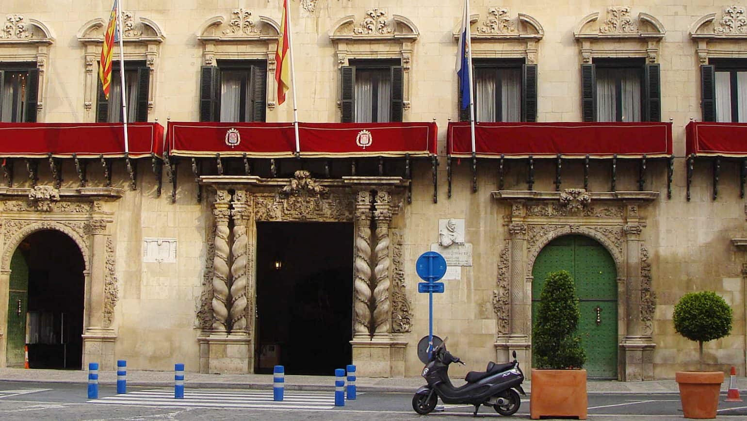 Cruises To Alicante, Spain | Sun, Castles & Coastal Life in the Costa ...