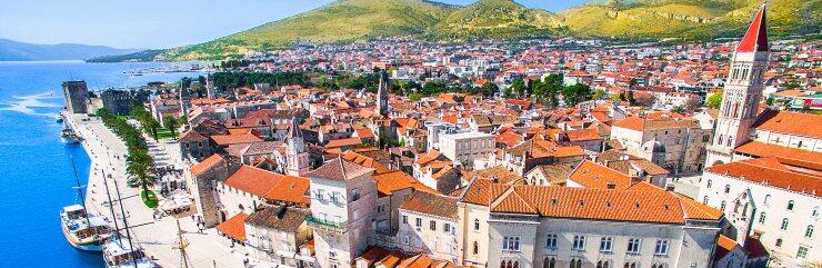 Spanish Guide: Split y Trogir for Small Groups
