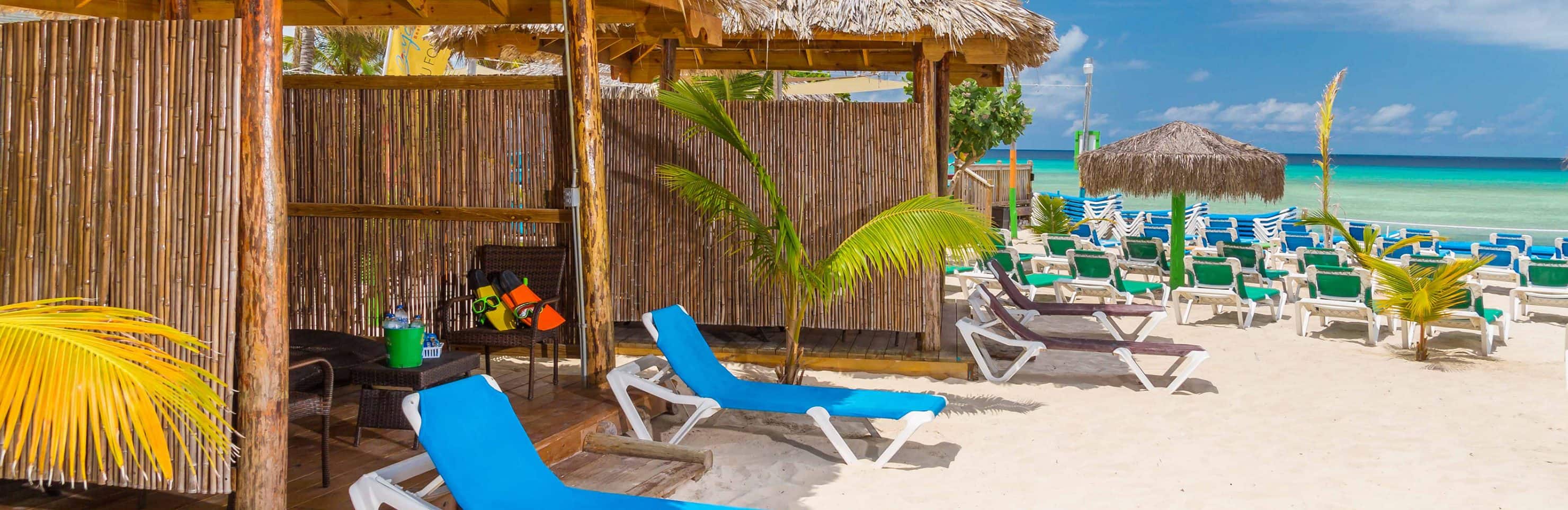 Bajari Beach Escape with Cabana