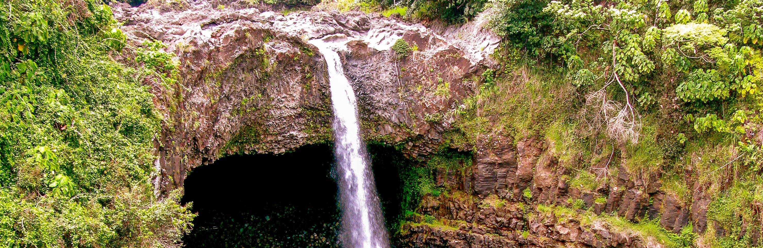 Waterfalls Spectacular: Akaka Falls & Rainbow Falls