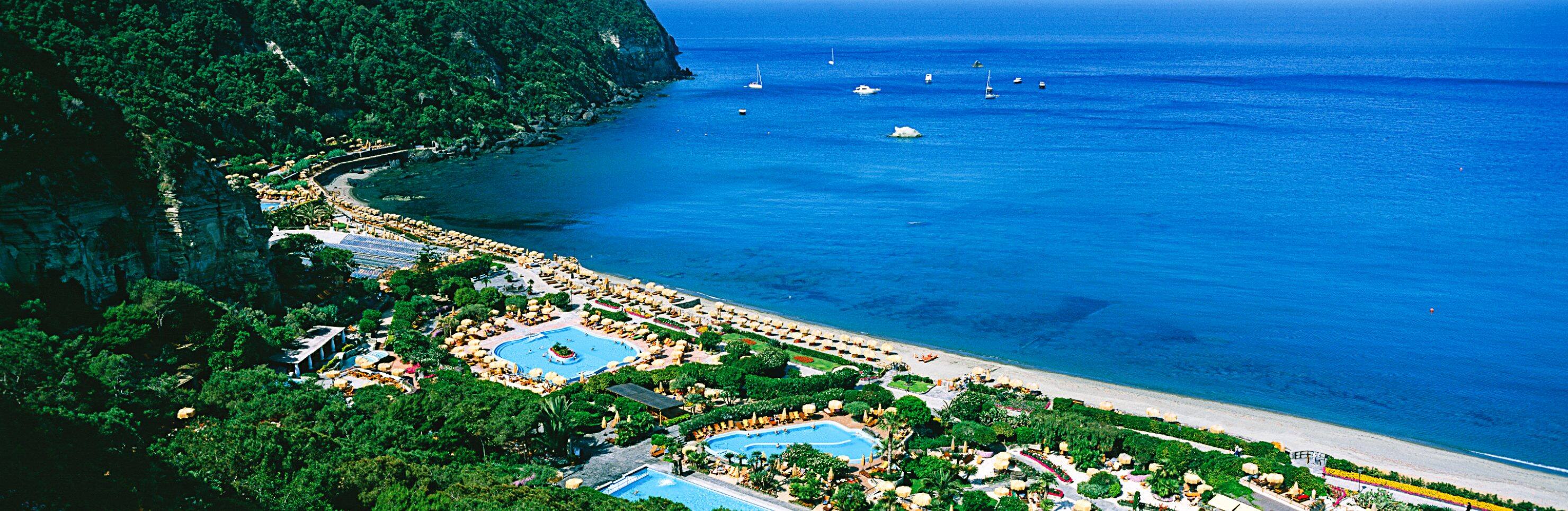 Ischia Sightseeing & Thermal Baths: A Small Group Tour