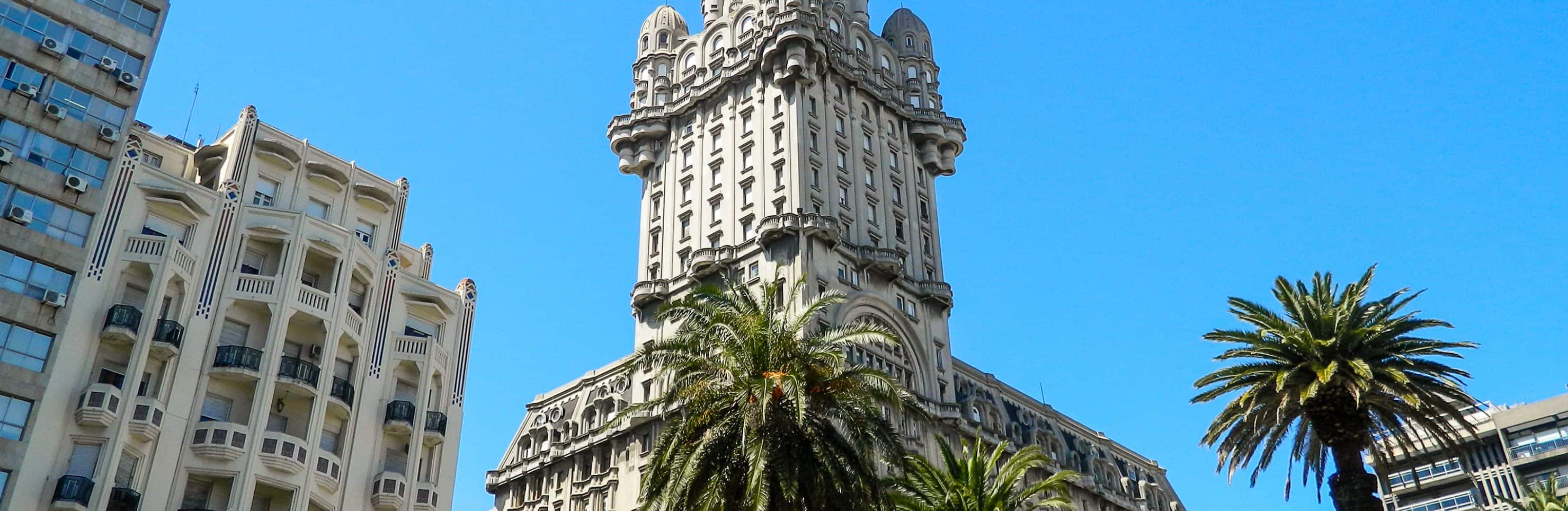 Montevideo Private Touring - Full Day (Car)