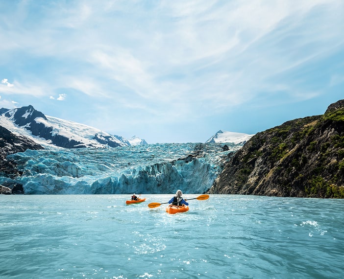 Wildlife & Nature Walk with Beachcombing Cruise Tour