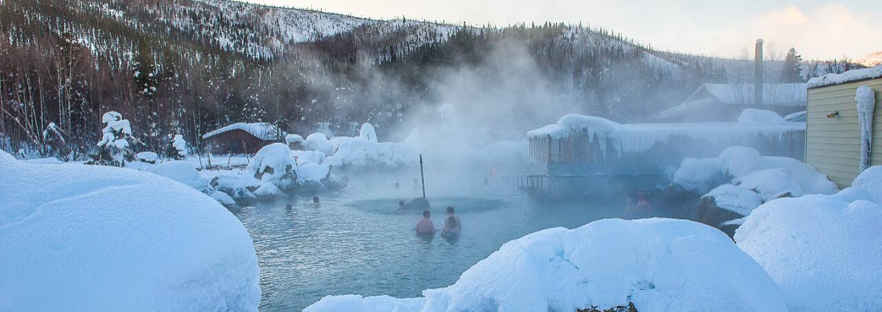 Chena Hot Springs & Ice Museum Tour Cruise Tour