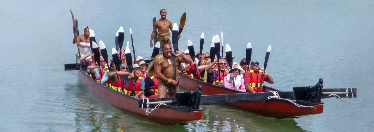 Maori Waka (Canoe) Experience Cruise Tour