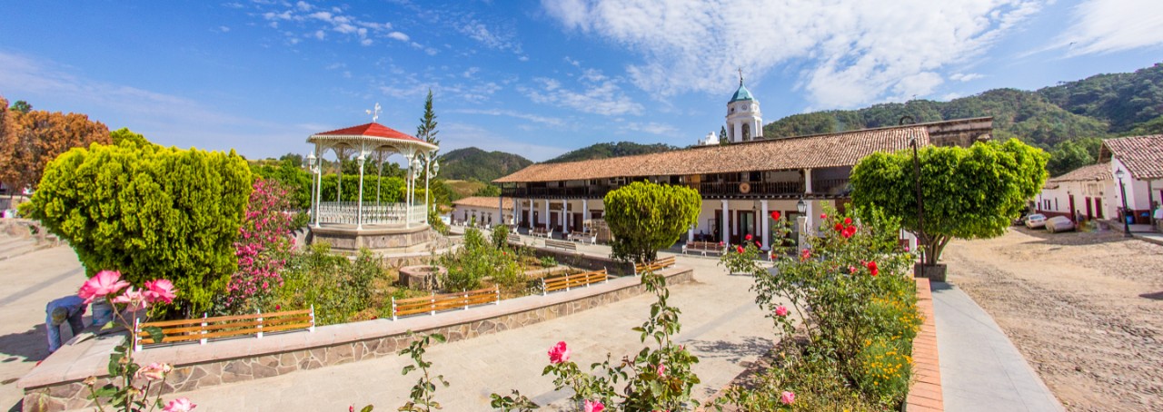 Colonial San Sebastian Cruise Tour