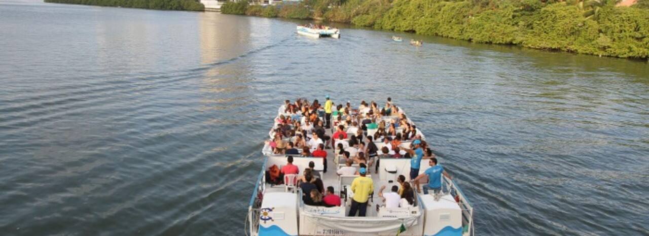 Venice of Brazil & Catamaran Cruising Cruise Tour